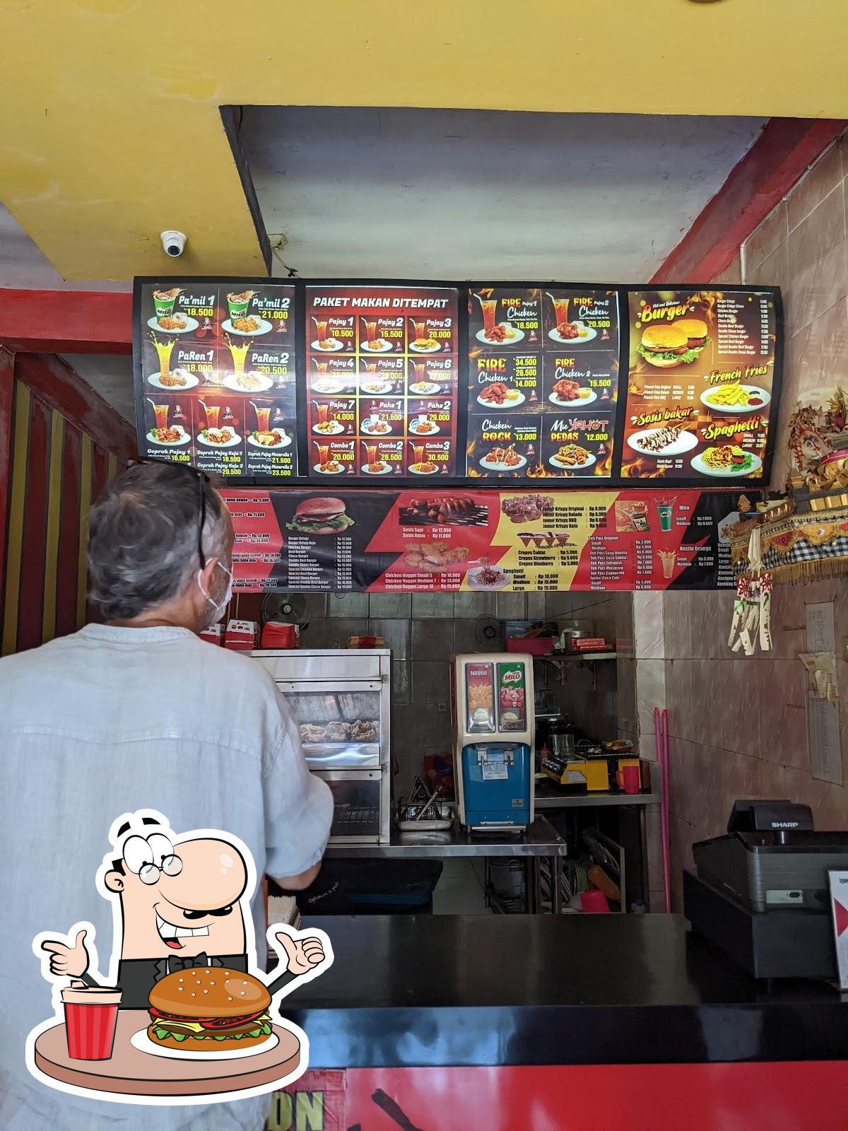 Restaurante JFC Jalan By Pass Tanah Lot, Mengwi - Opiniones del restaurante
