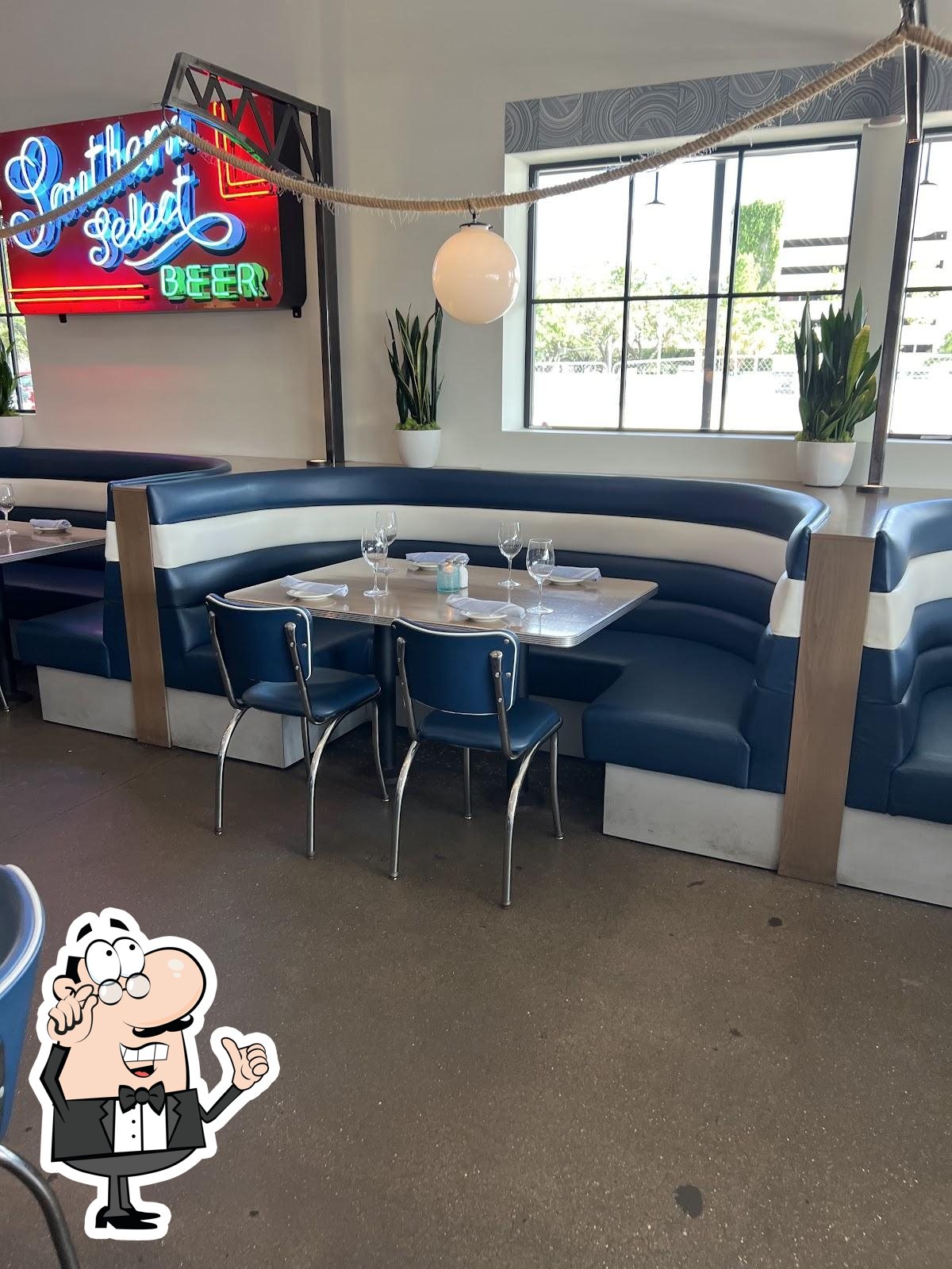 Goode Company Seafood, Houston - Restaurant menu, prices and reviews