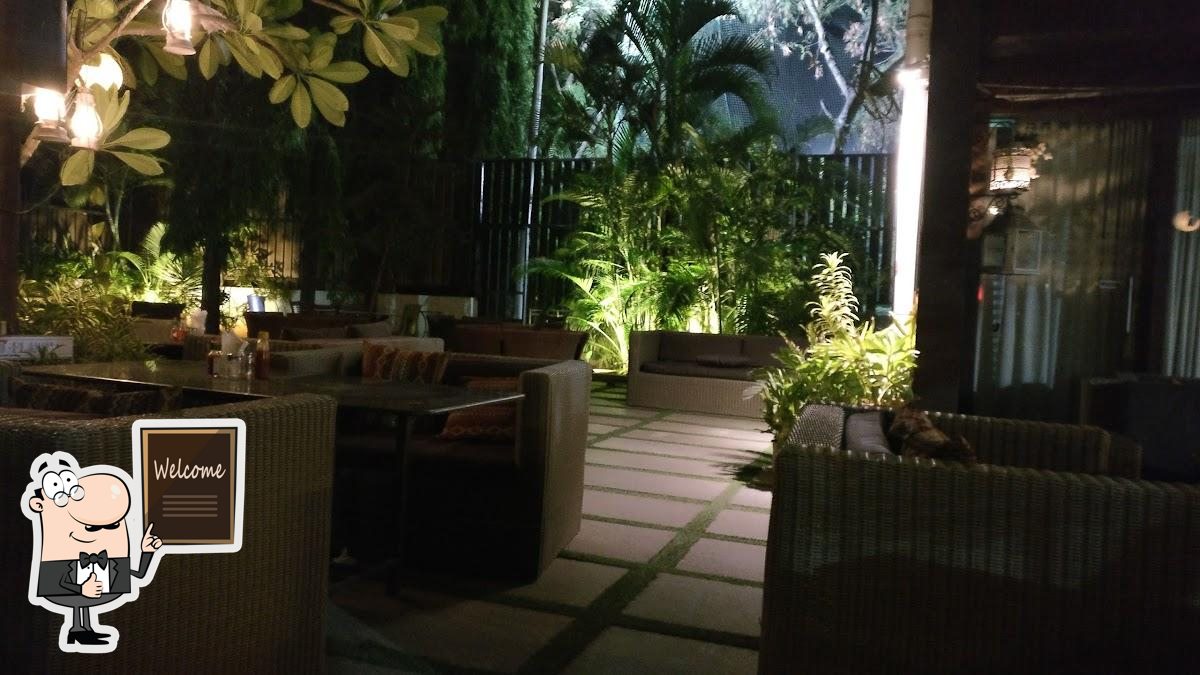Garden Cafe by Apollo Life Studio, Hyderabad, 8-2-293/82/J-III/550-I ...