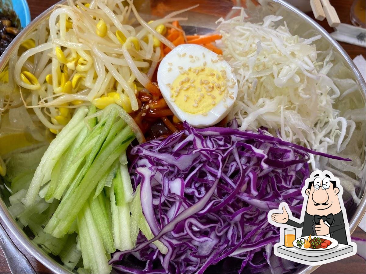 Manna Noodle House, 9887 Long Point Rd in Houston - Restaurant menu and ...