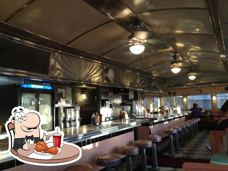 Hullabaloo Diner, 15045 Farm to Market Rd 2154 in College Station ...