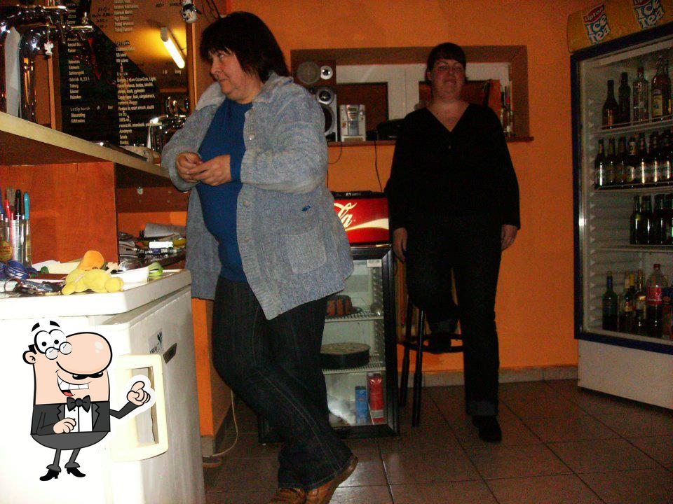 Restaurante Sasfészek Söröző, Tatabánya - Opiniones del restaurante
