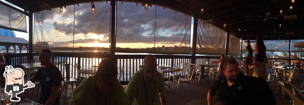 Jock's Hangar Bar in Orlando - Restaurant reviews