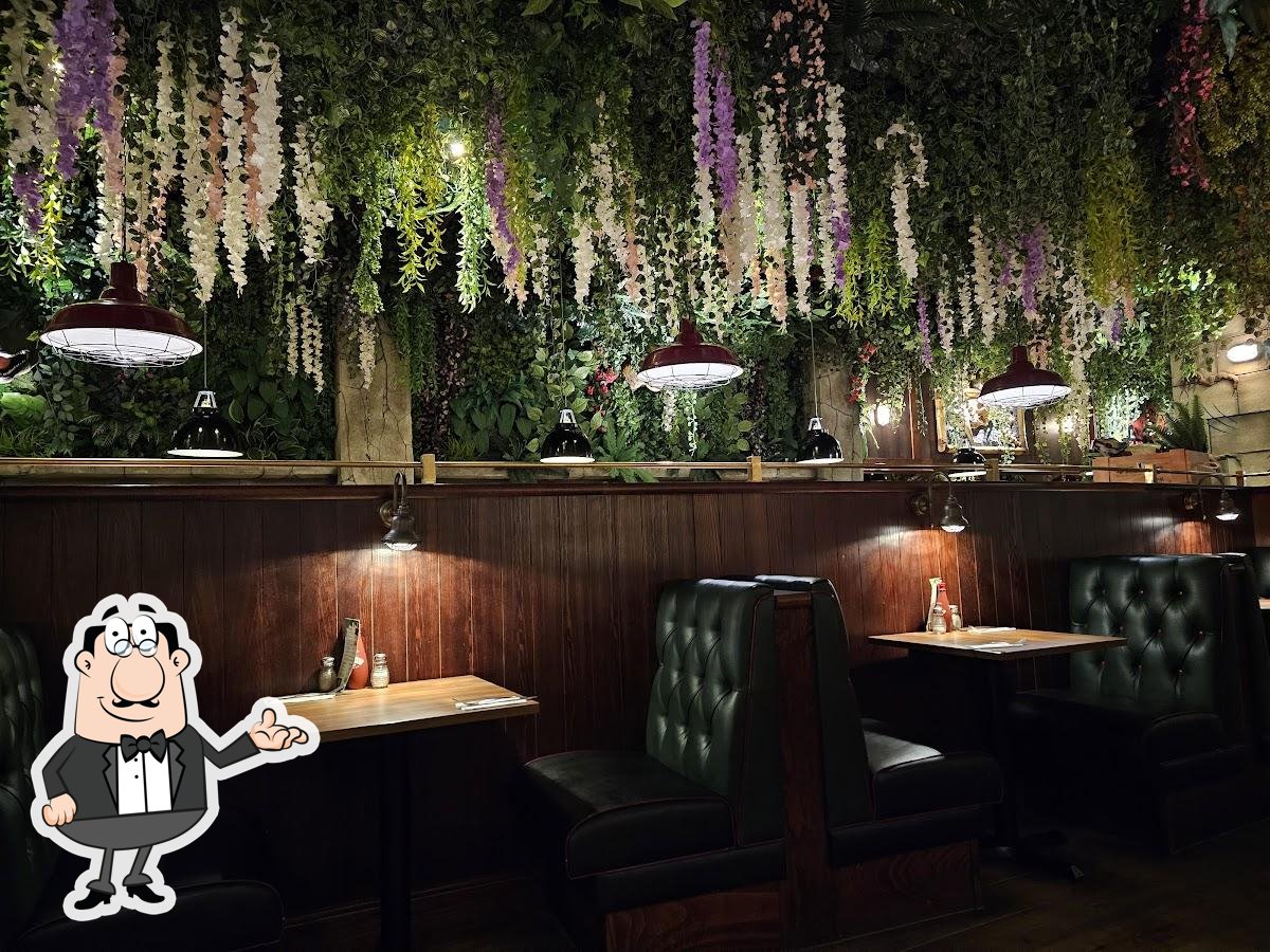 Jurassic Grill Whiteley in Fareham - Restaurant menu and reviews