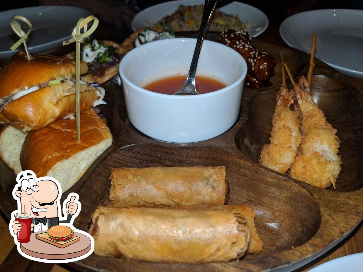 TONGA ROOM & HURRICANE BAR in San Francisco - Restaurant menu and reviews
