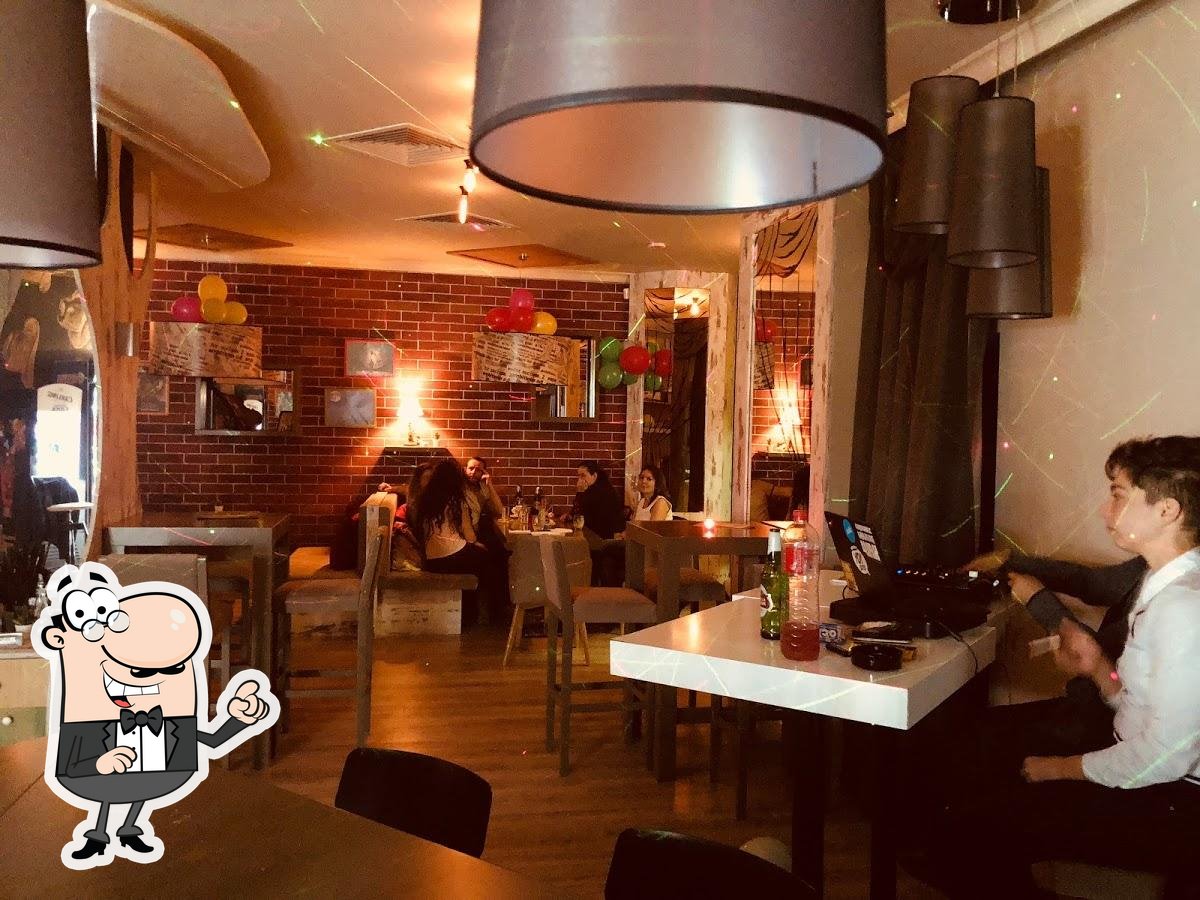 Godo Bar&Dinner, Sofia