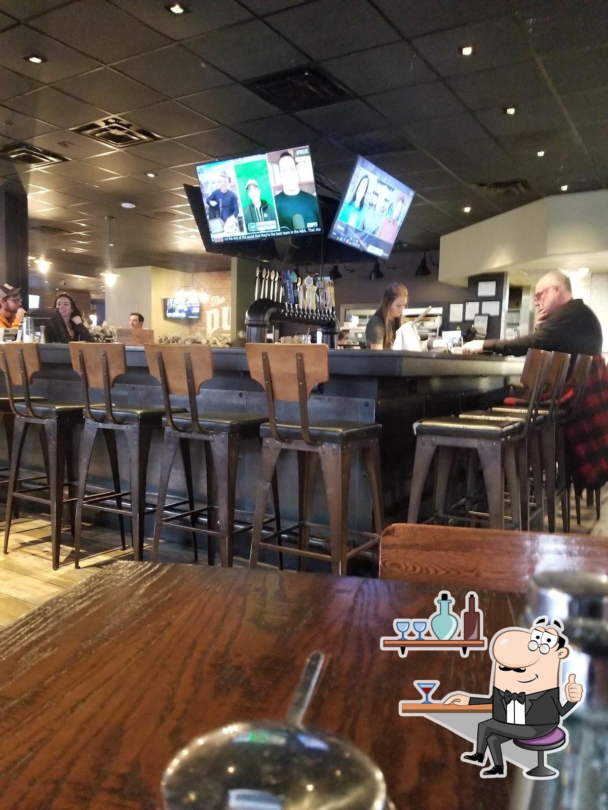The Pub at 333, Oakmont - Restaurant menu, prices and reviews