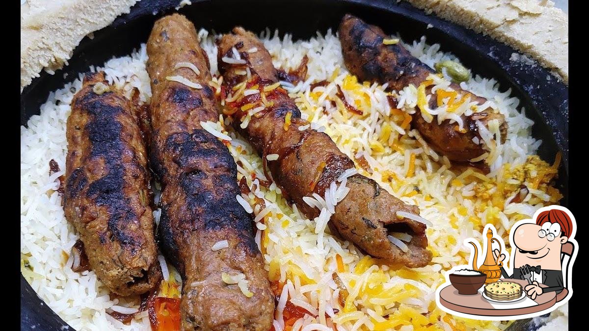 Pune Matka Biryani House Private Limited Chicken Mutton Biryani 1 Kg ...
