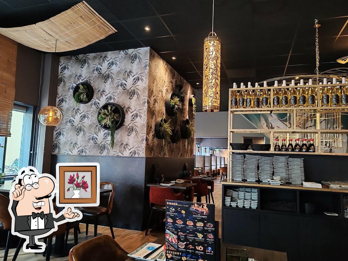 Blue Sakura, Enschede - Restaurant menu, prices and reviews