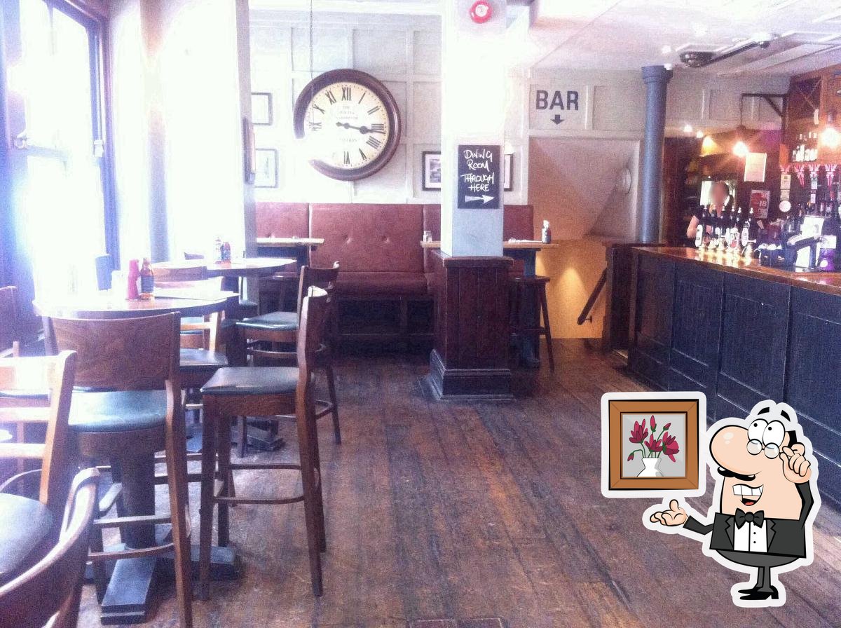 Old Tea Warehouse in London - Restaurant menu and reviews