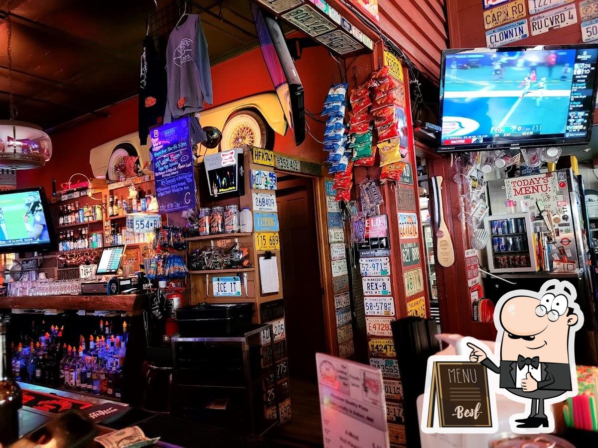 Landing Sports Bar in Two Harbors - Restaurant reviews