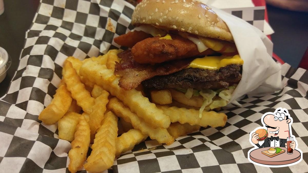 Weekend Dreams Burgers & Grill in Fresno - Restaurant menu and reviews