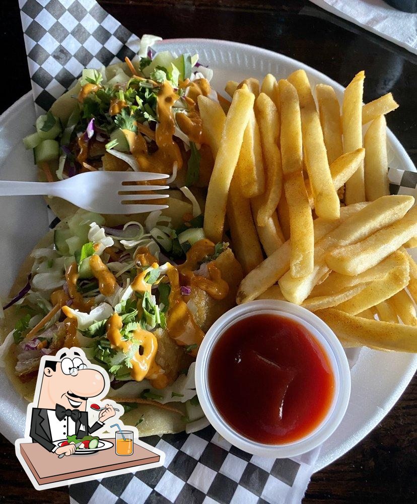 the office bar & grill in El Paso - Restaurant reviews