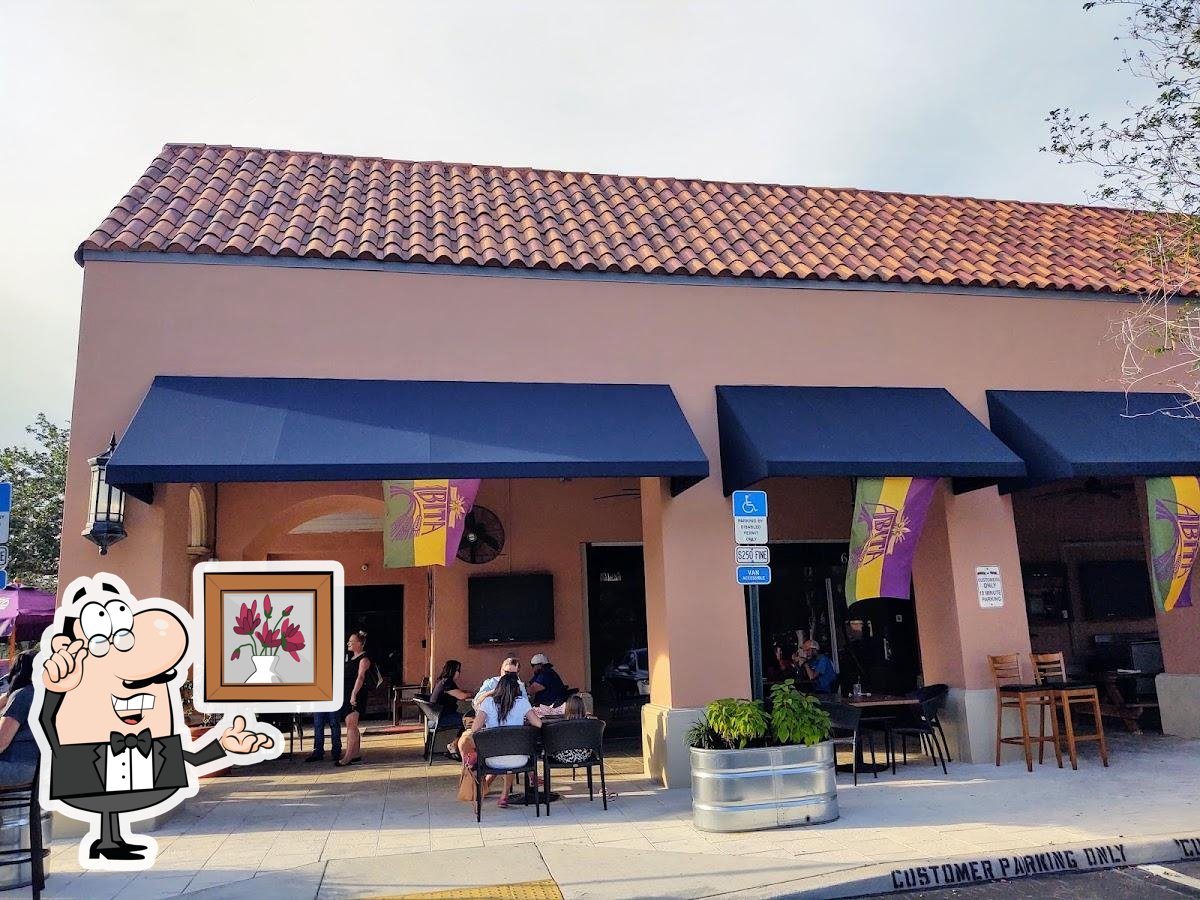 Shuck N Dive, Fort Lauderdale - Restaurant menu, prices and reviews