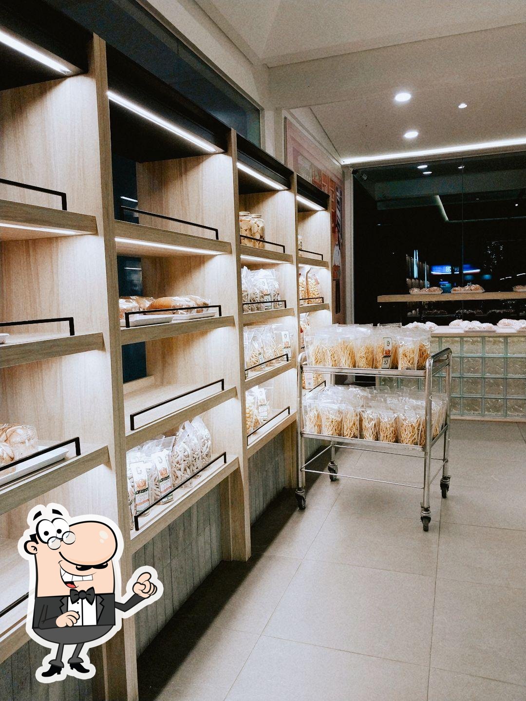 Virgin Cake & Bakery Factory Majapahit, Semarang - Restaurant menu ...