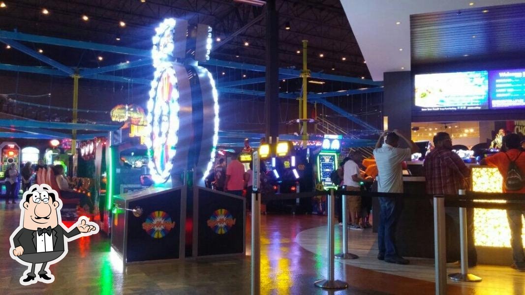 Main Event Louisville in Louisville - Restaurant menu and reviews