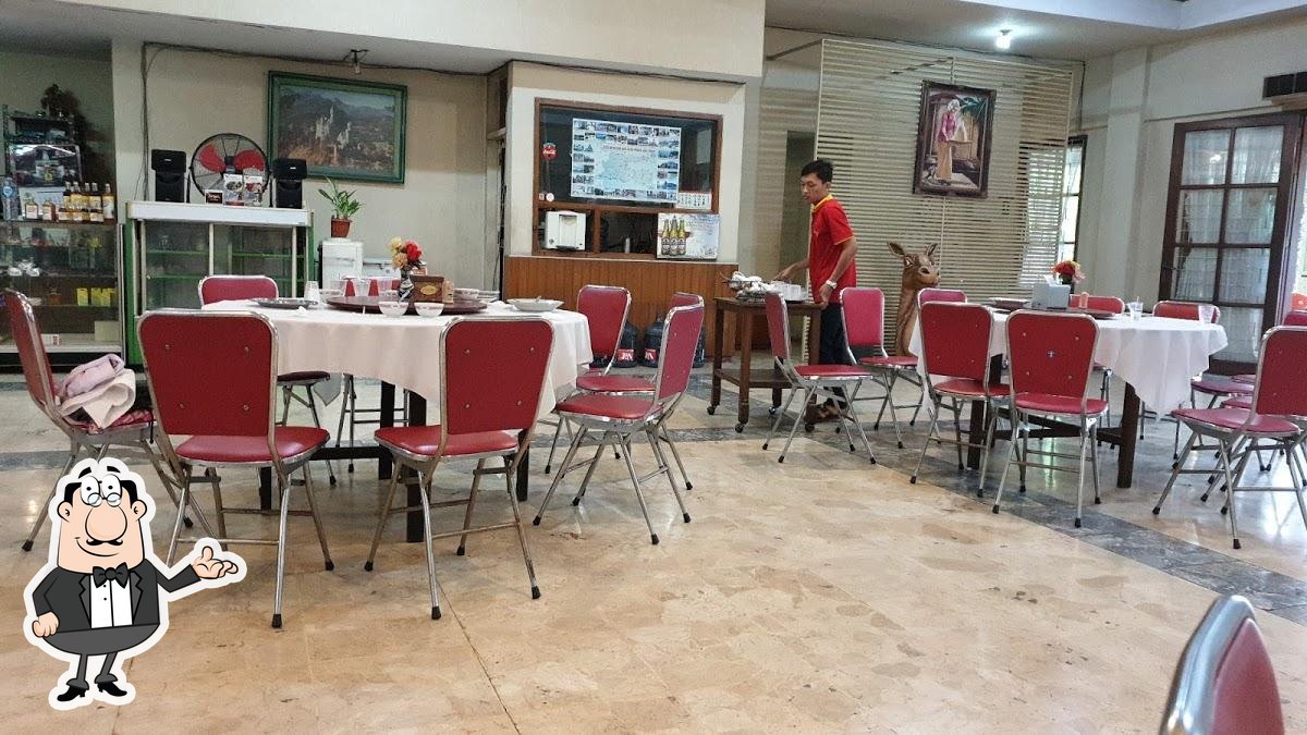 Restoran Victoria restaurant, Malang - Restaurant reviews