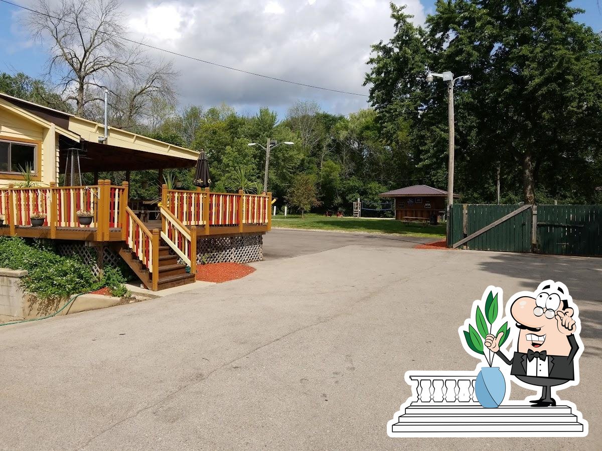 Pop's Pub on Pioneer, Muskego - Restaurant menu, prices and reviews