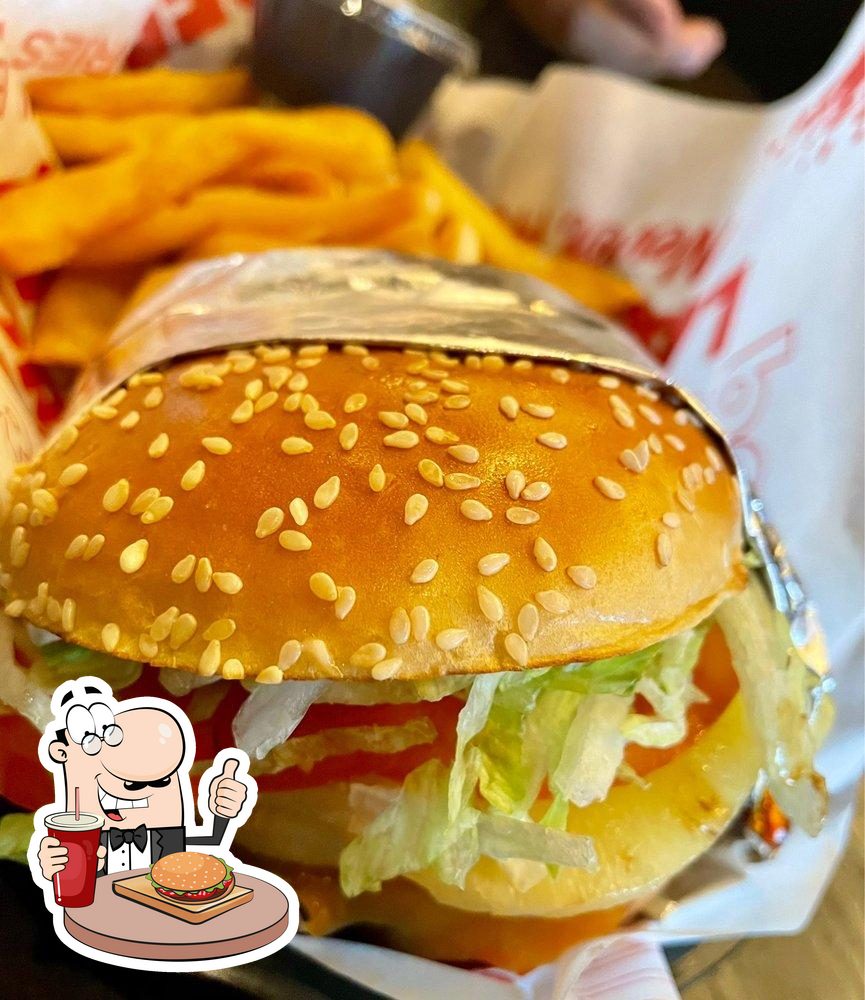 Red Robin Gourmet Burgers and Brews, 10990 Lavender Hill Dr Building 8C ...