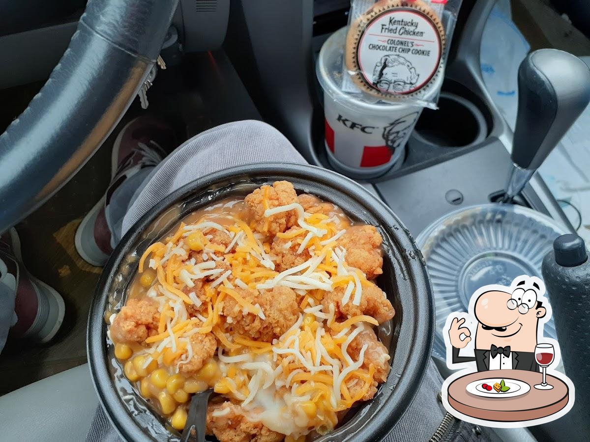 KFC, 2237 E Sunshine St in Springfield - Restaurant menu and reviews