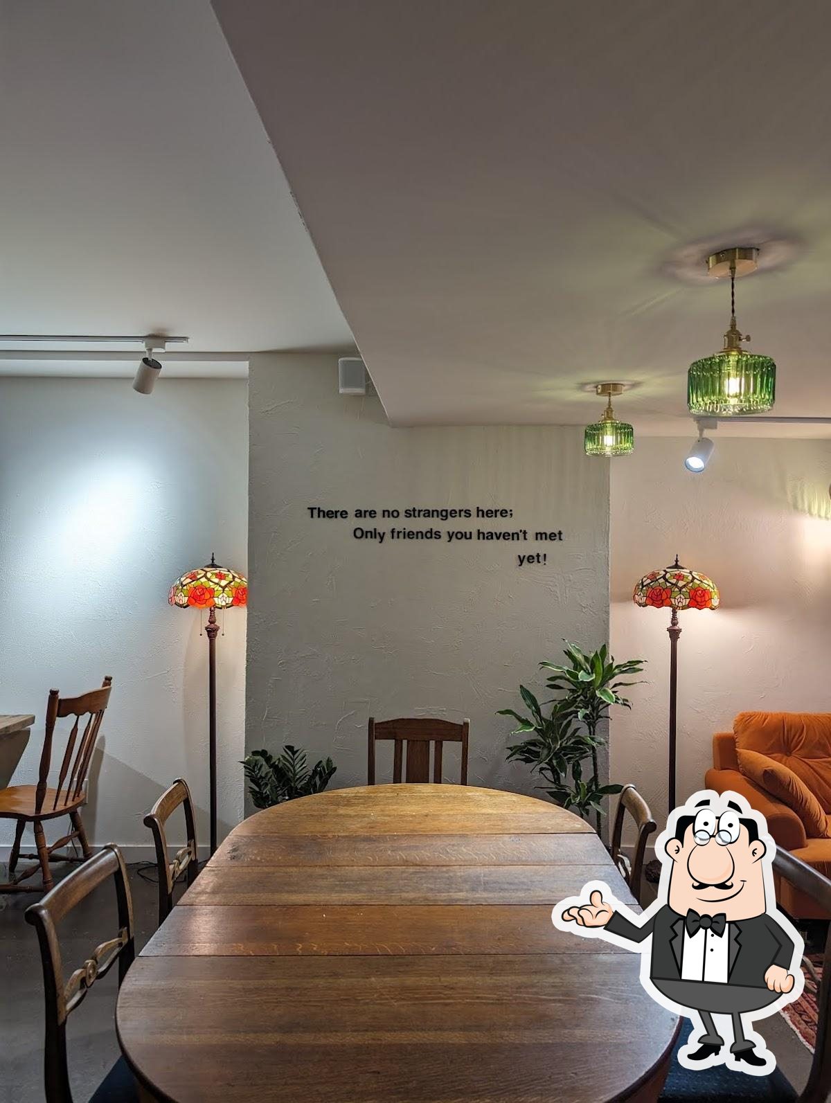 Eera Cafe Art Gallery, Montréal - Restaurant menu, prices and reviews