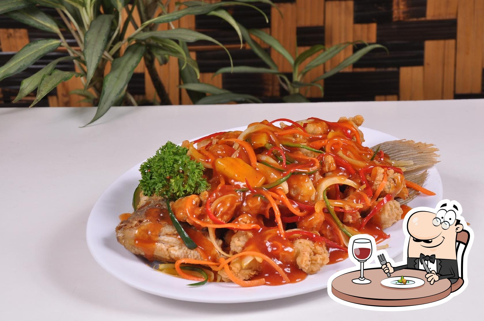 Resto Pawon Bu Puji restaurant, Tangerang - Restaurant menu and reviews