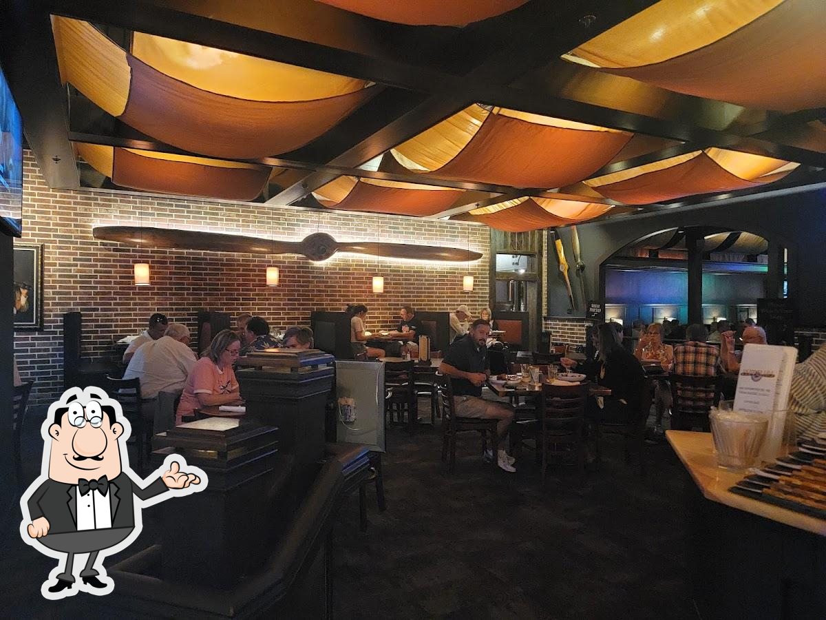 Zeppelins, Cedar Rapids - Restaurant menu, prices and reviews