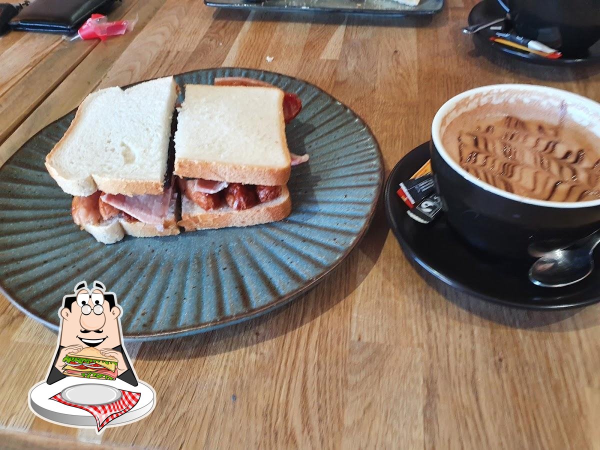 Café Roux Willenhall in Willenhall - Restaurant menu and reviews