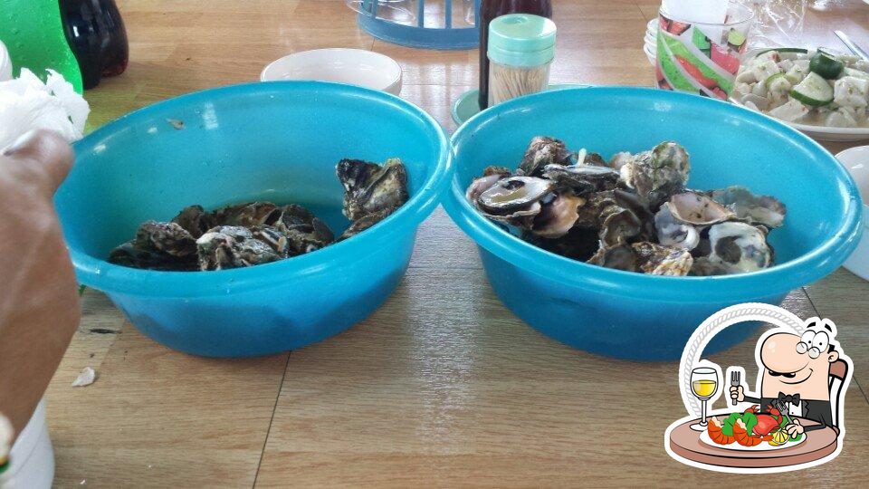 Edgewater Floating Restaurant, Silay City - Restaurant reviews