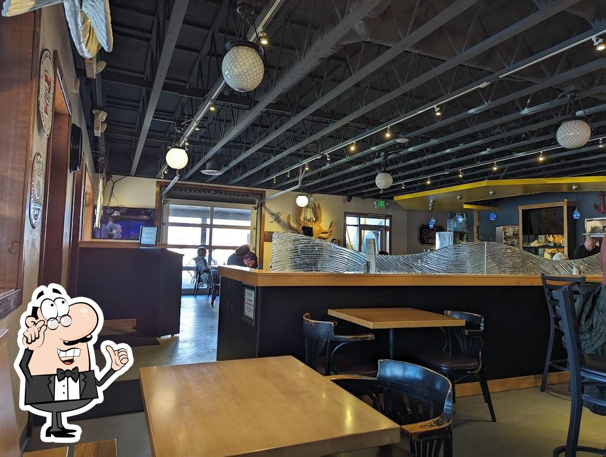 The Fish Peddler Restaurant on Foss Waterway, Tacoma - Restaurant menu ...