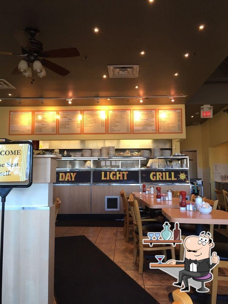 Daylight Grill in Mississauga - Restaurant menu and reviews