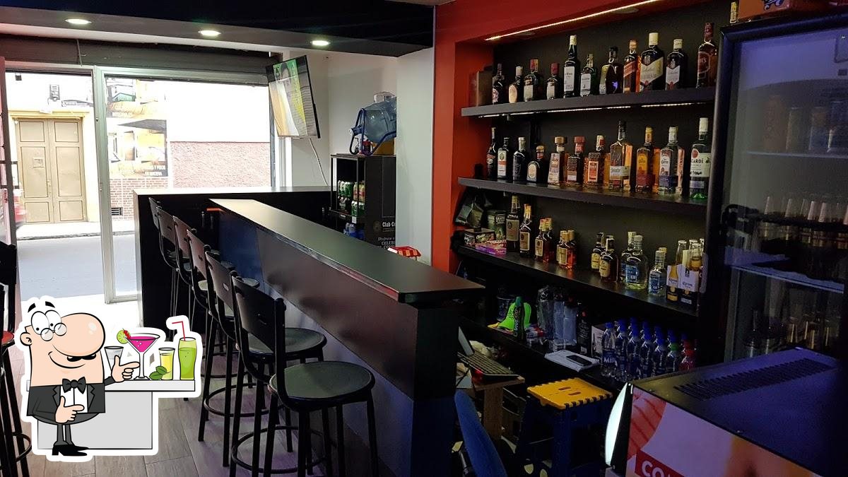 Entre copas y amigos pub & bar, Pasto