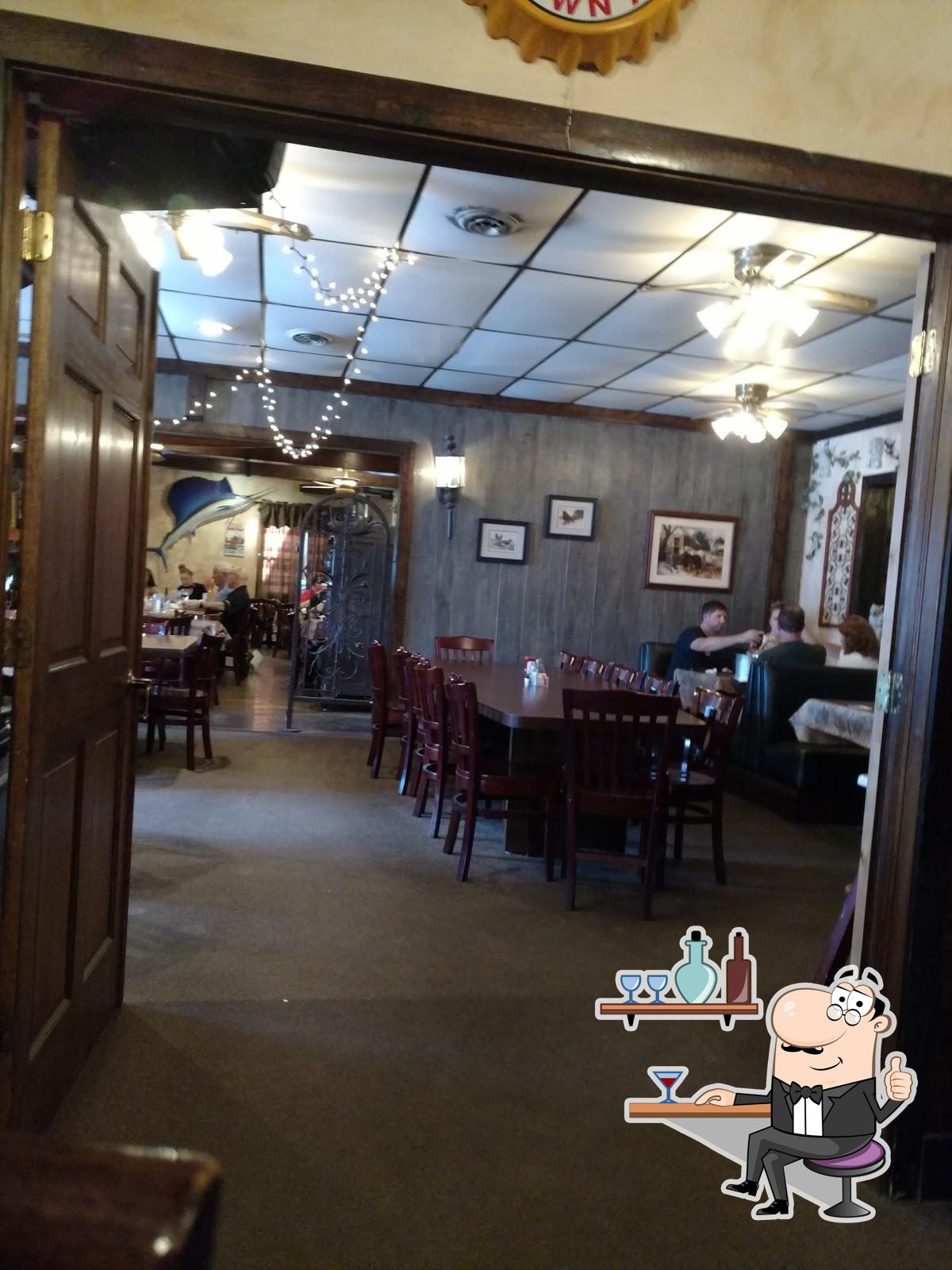 Capones Hideout in New Berlin - Restaurant menu and reviews