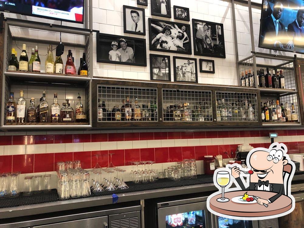 Parkside, 3600 Presidential Blvd in Austin - Restaurant reviews
