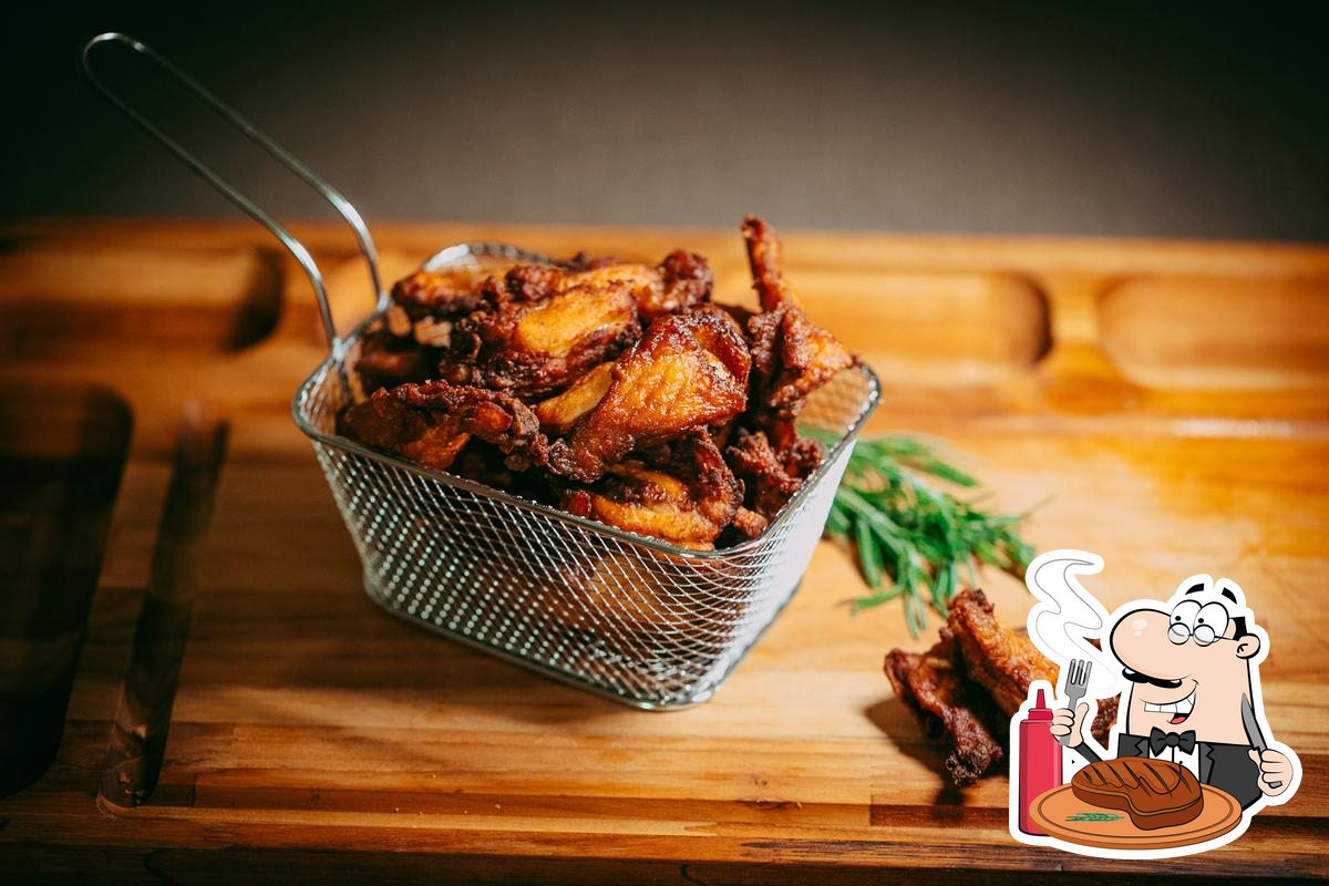 ROOSTERS FRANGO NO BALDE pub & bar, Umuarama - Restaurant menu and reviews