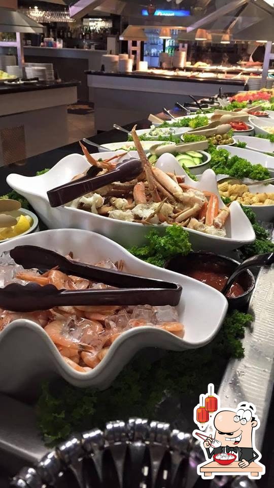 Maple Leaf Queen's Buffet in Moncton - Restaurant menu and reviews