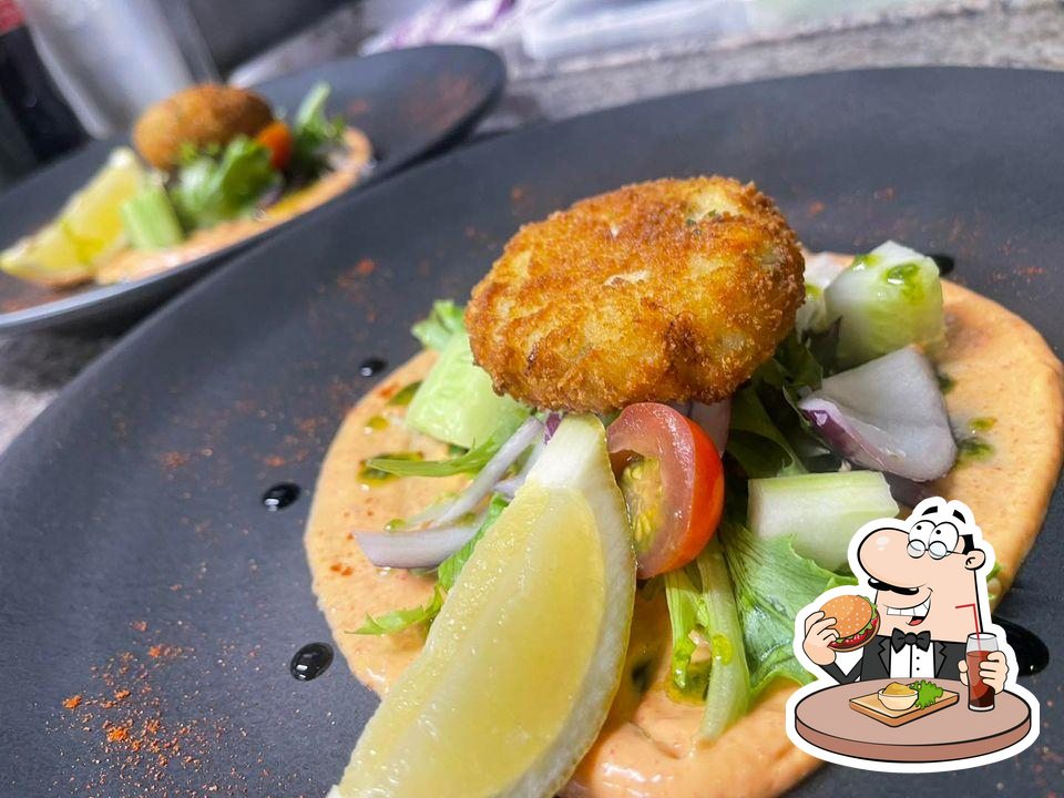 22 The Square Restaurant in Halifax - Restaurant menu and reviews