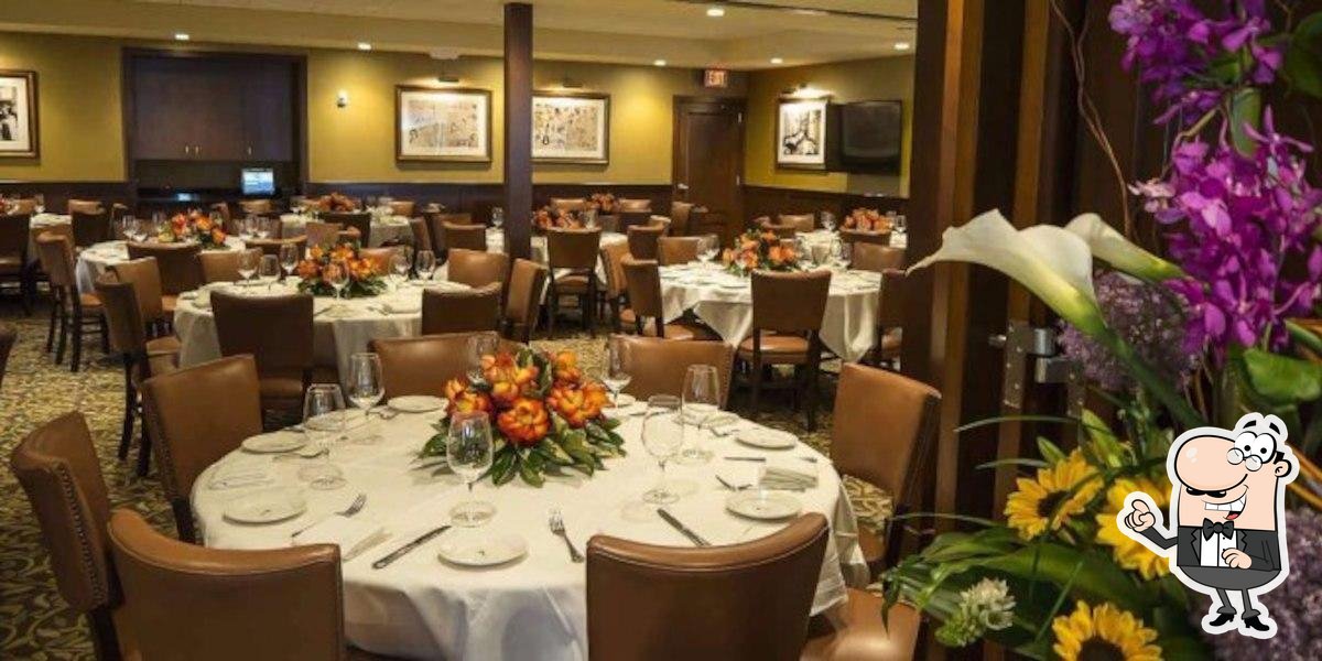 The Palm, 1201 Fannin Suite 129 in Houston - Restaurant menu and reviews
