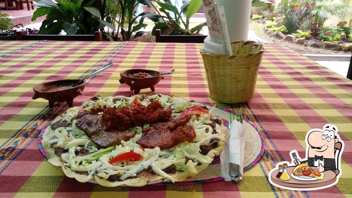 Comedor Típico La Abuelita restaurant, Oaxaca, 5 de Mayo 411 ...