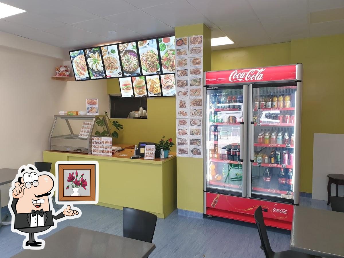 Golden Dragon Express in Wellington - Restaurant reviews