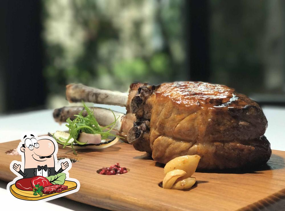Crossroads Saloon and Steakhouse in Fredericksburg - Restaurant reviews