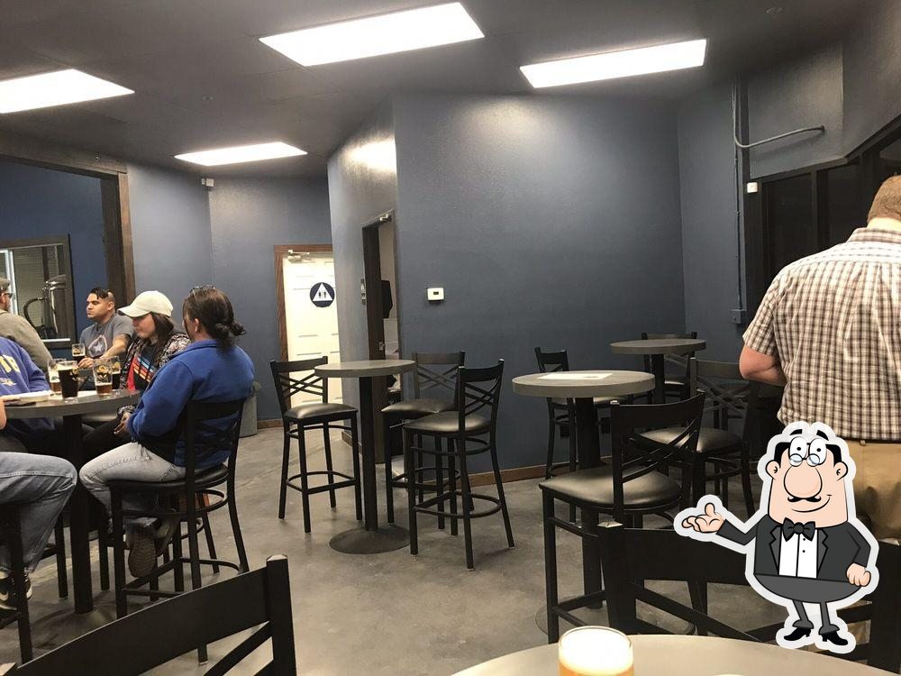 Crusader Brewing in Bakersfield - Restaurant menu and reviews