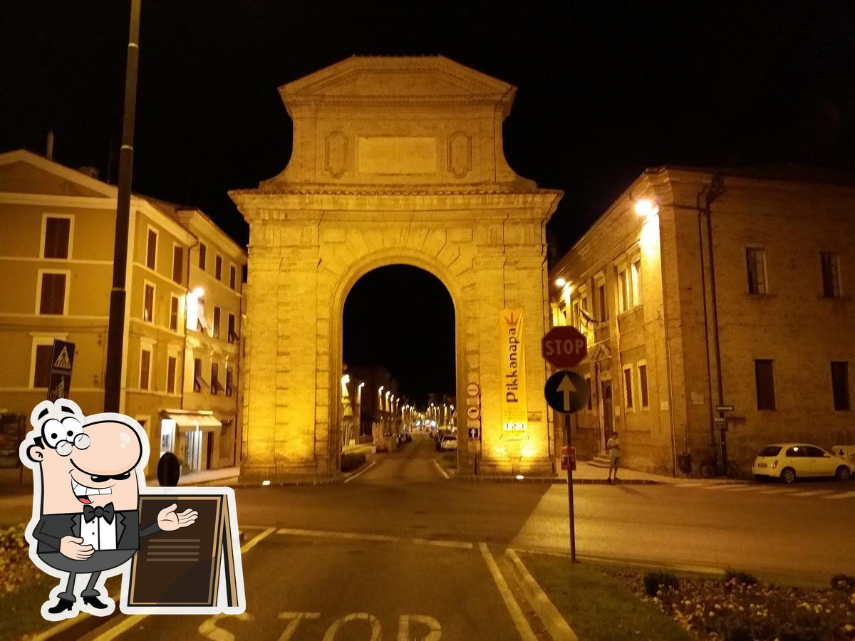 Pizzeria Dell'Arco Di Balducci Marco, Jesi - Restaurantbewertungen