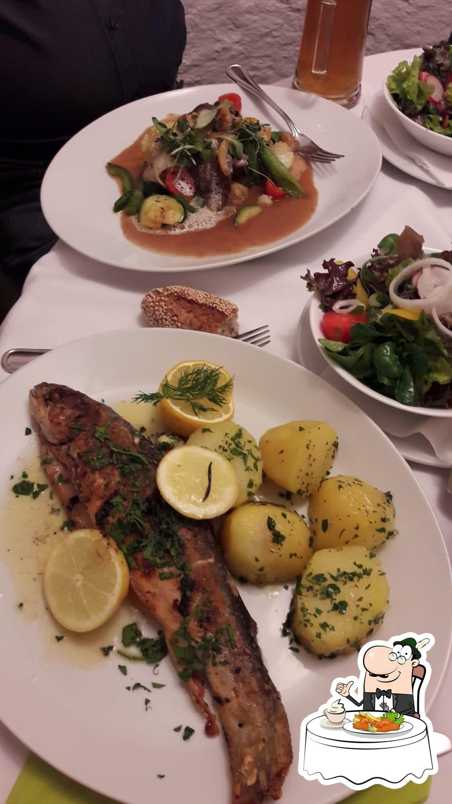 Schloss Traun Restaurant, Traun - Restaurantspeisekarten und Bewertungen