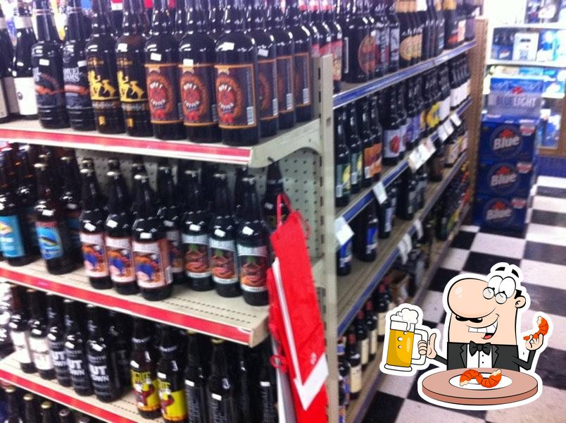 Crossroads Beverage & Deli in Waterbury - Restaurant reviews