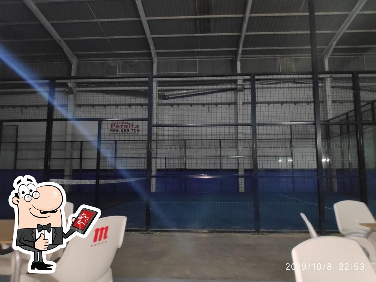 Isla Padel Indoor, San Fernando - Menú del restaurante, precios y reseñas