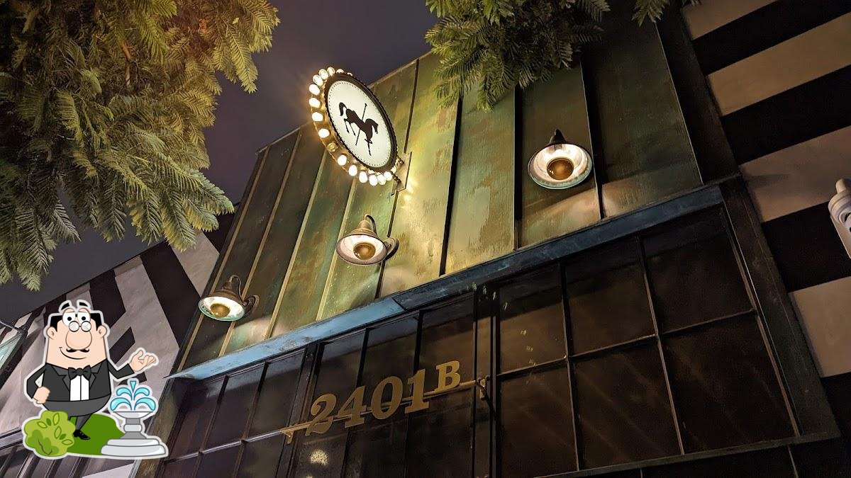 Wilma's Carousel Bar, San Diego - Restaurant menu, prices and reviews