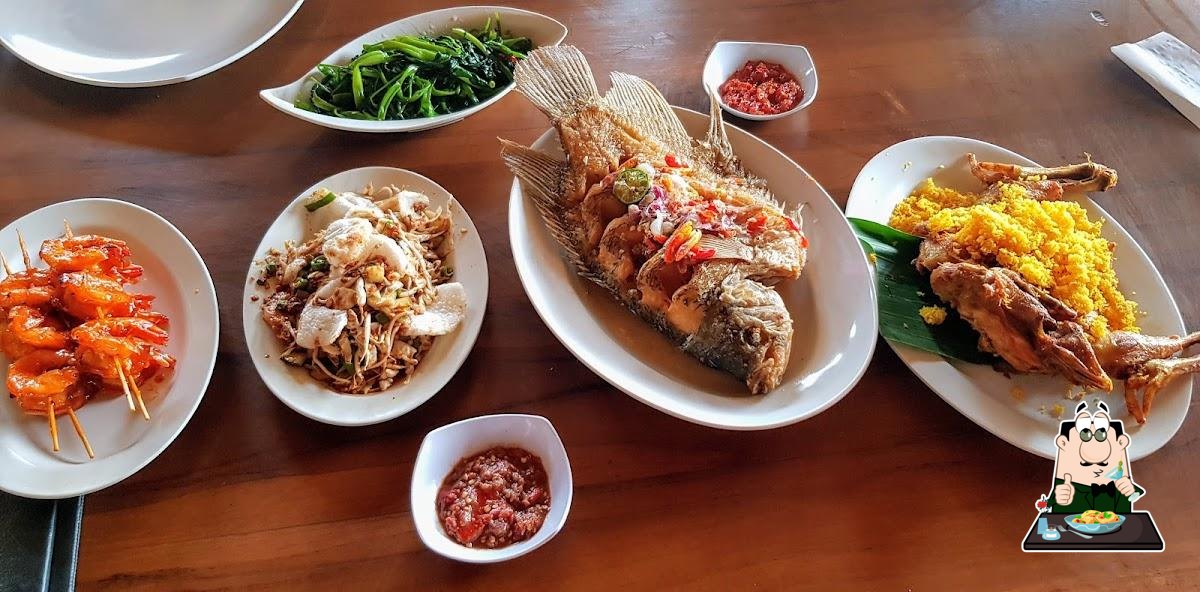 Gubug Makan Mang Engking restaurant, Surabaya, Jl. Raya Bandara Juanda ...