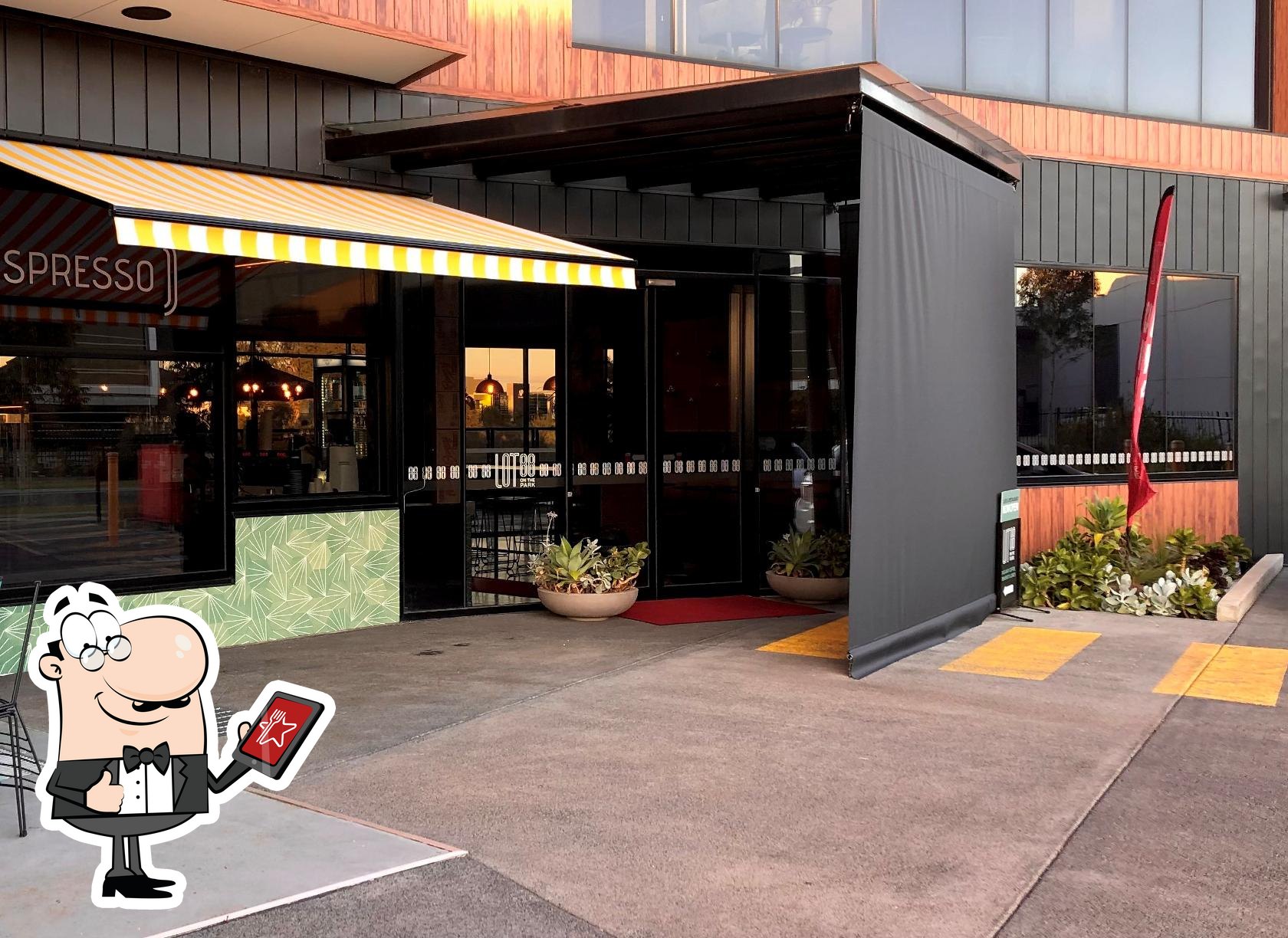 LOT 88 on the park in Dandenong South - Restaurant reviews