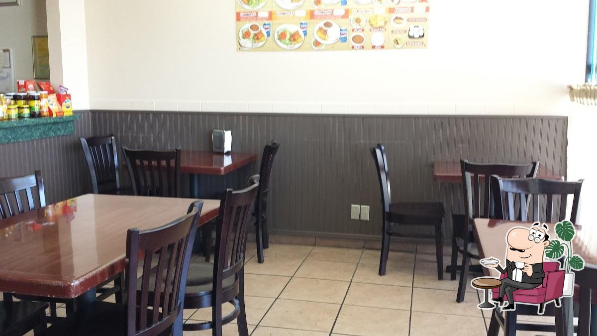 Toyitos Chicken, Downey - Restaurant menu, prices and reviews